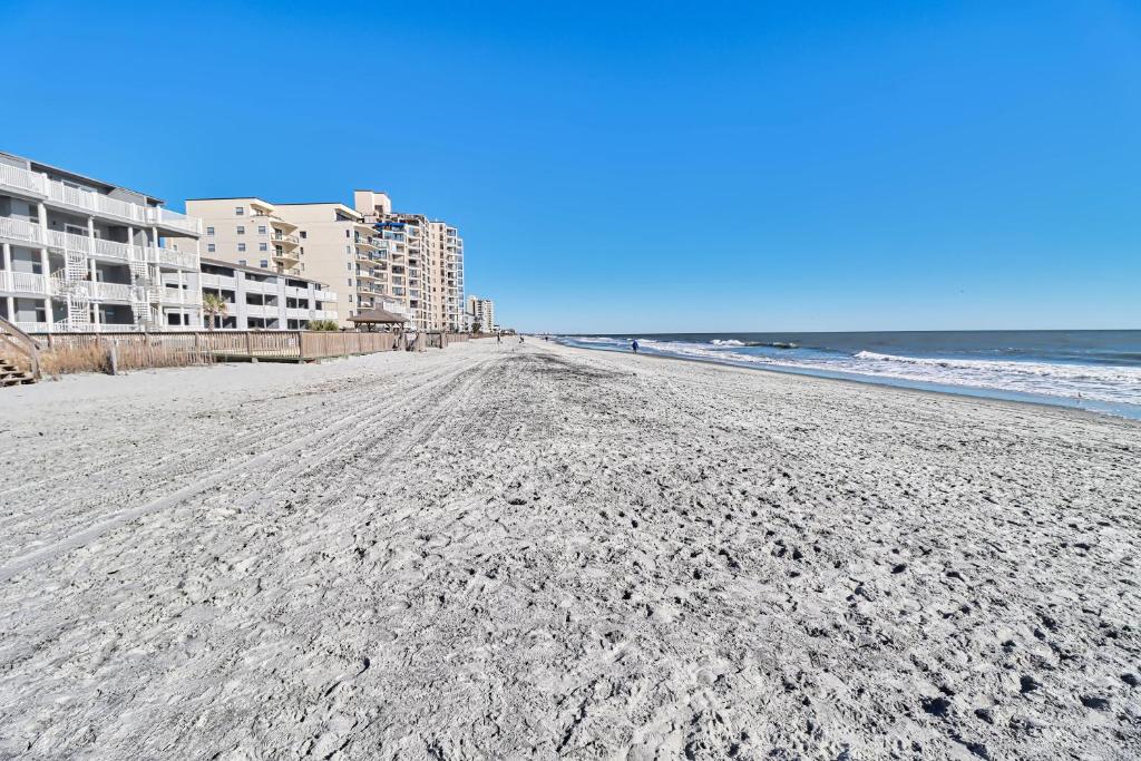 Sandy Shores III - American Vacation Marketing