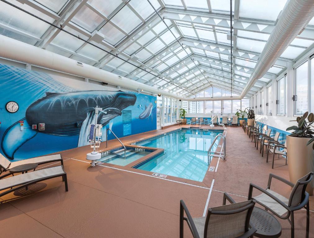 Wyndham Skyline Tower - American Vacation Marketing
