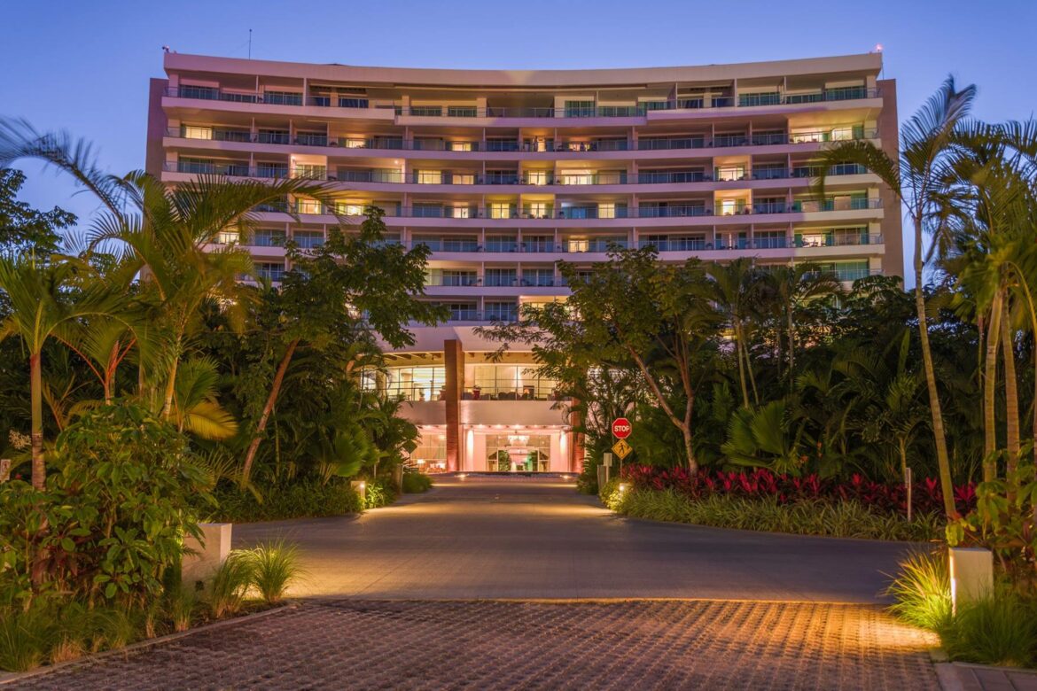 Mayan Palace Regency - American Vacation Marketing